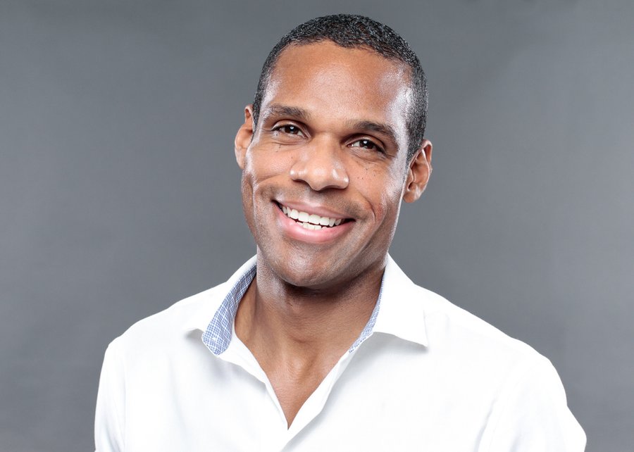 People - Kenneth Gordon - MNLA