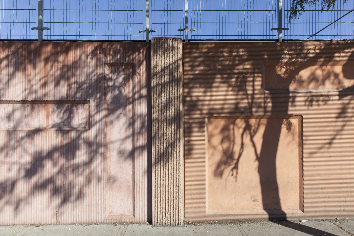 Projects - Produce Market Fence - MNLA